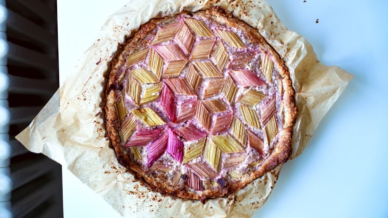 Rhabarberkuchen mit Mandelmasse - Vivi kocht